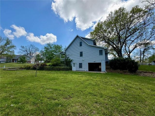 707 Angus Ln, Knob Noster, MO 65336 | MLS #2614 | Compass