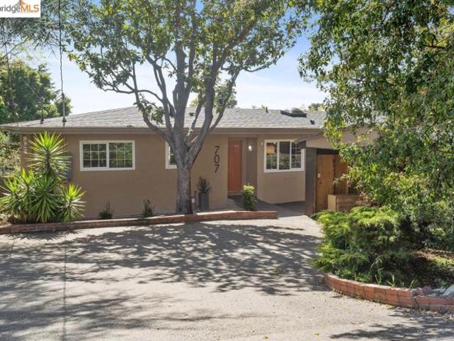 707 Balra Dr, El Cerrito, CA 94530