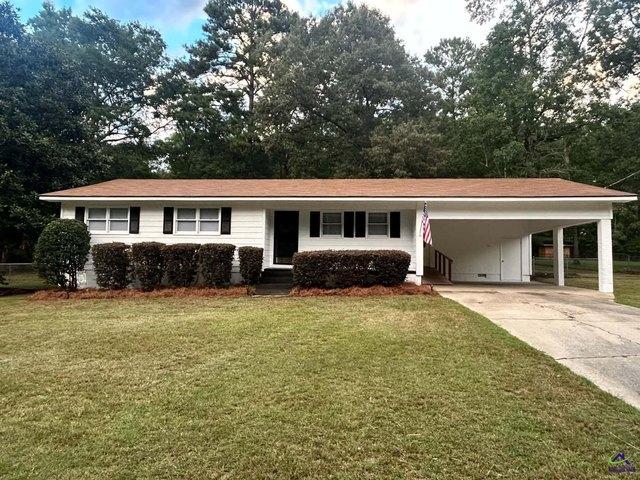 707 Barfoot Ext, Dublin, GA 31021