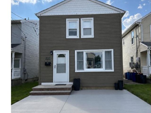 707 Beachview Ave, Union Beach, NJ 07735