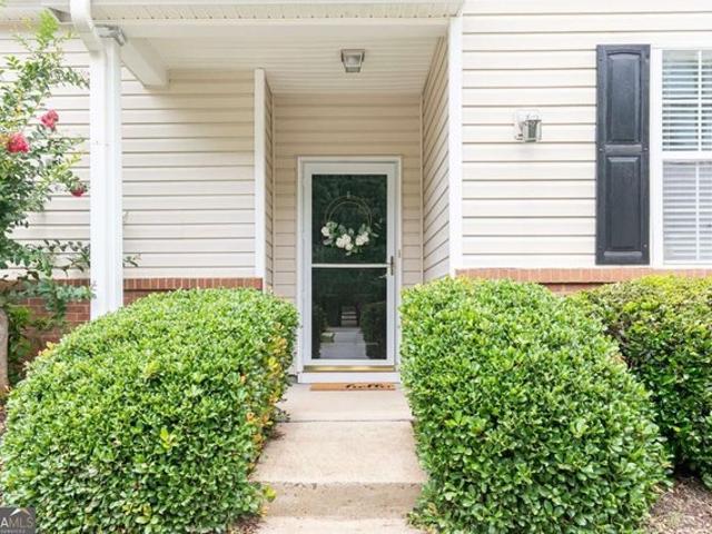 707 Bedford Ct, Woodstock, GA 30188