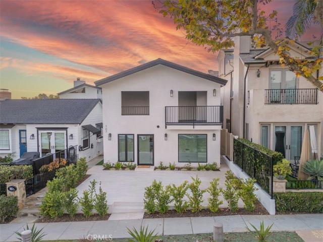 707 Begonia Avenue, Corona del Mar, US, CA