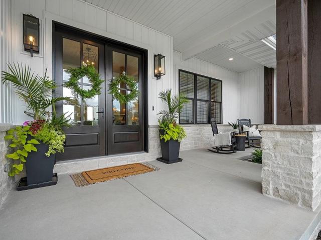 707 blackberry court