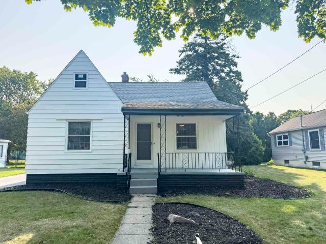 707 Burns Street