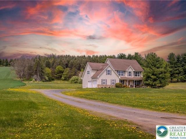 707 Gilbert Rd, Chestnuthill Township, PA 18331