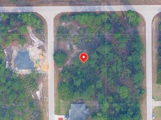 707 Glacier Ave, Lehigh Acres, FL 33974 | MLS #2026005