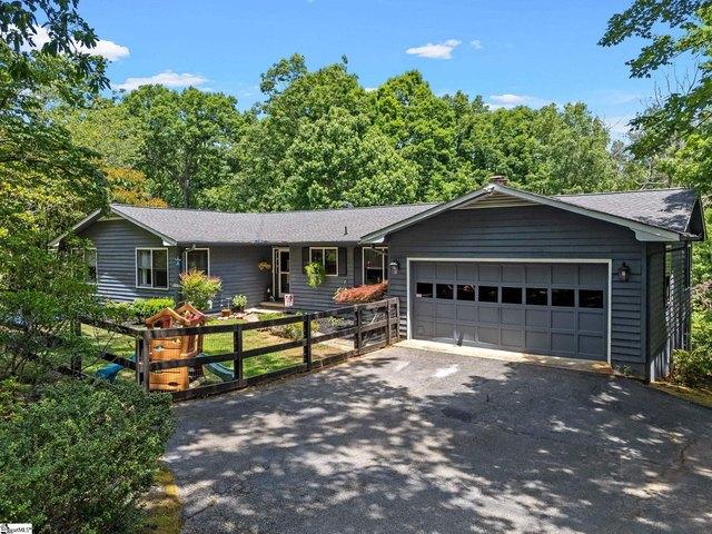 707 Dogwood Trl, Tryon, NC 28782