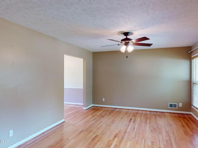 707 Dorsey Way