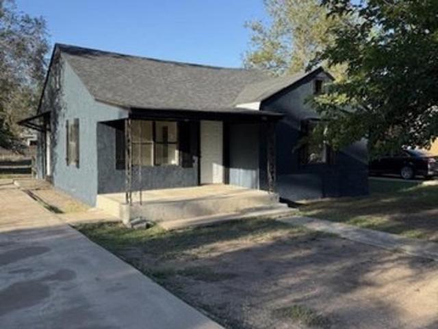 707 E 5th St, Roswell, NM 88201