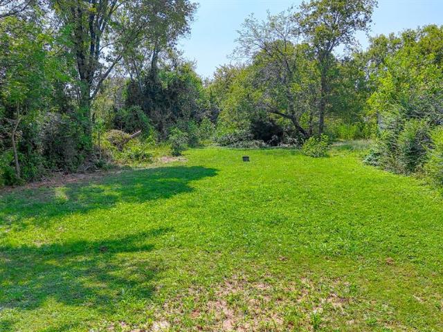 707 E 3rd Ave, Corsicana, TX 75110 | MLS #21041 | Compass