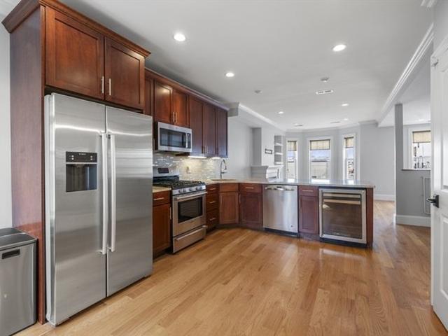 707 E Fourth St Unit 2, Boston, MA 02127