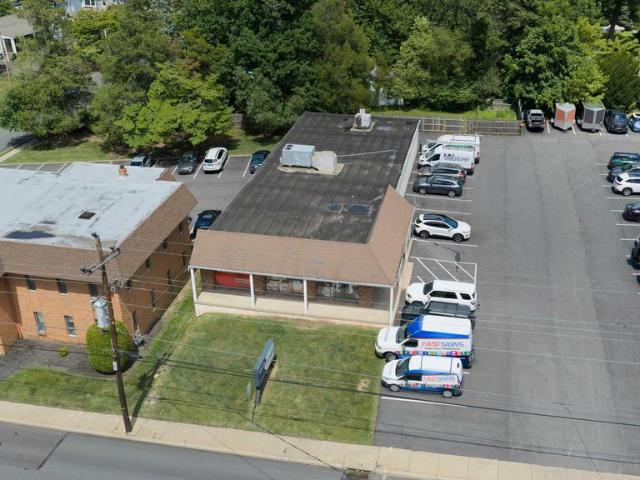 707 Easton Road