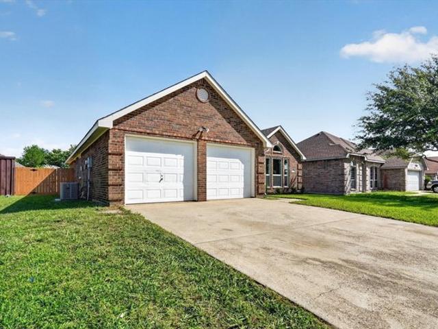 707 Fairview Ave, Seagoville, TX 75159