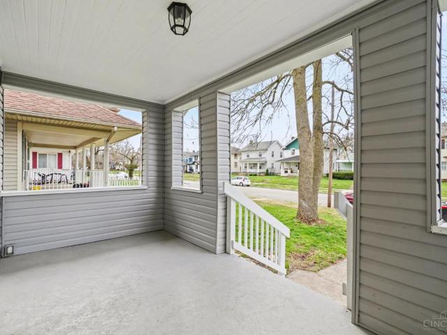 707 Fifteenth Avenue