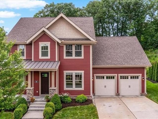 707 Onondaga Cir, Mars, PA 16046