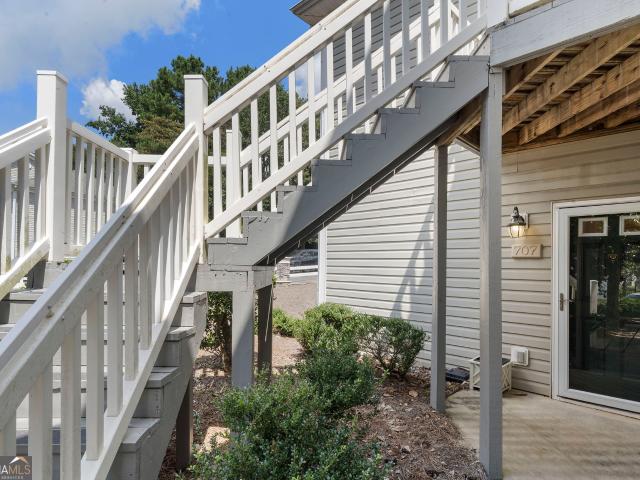 707 Las Brasis Court