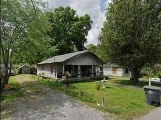 707 McLemore St, LaFayette, GA 30728