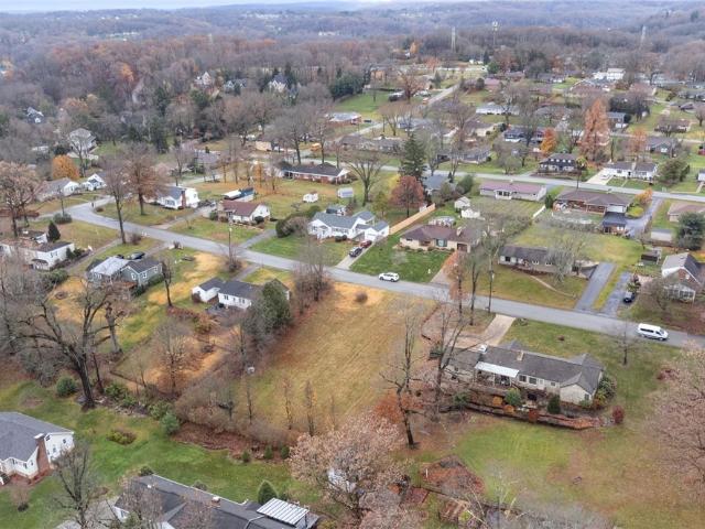 707 Melvin Dr