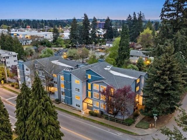 707 N 130th St Apt B203, Seattle, WA 98133