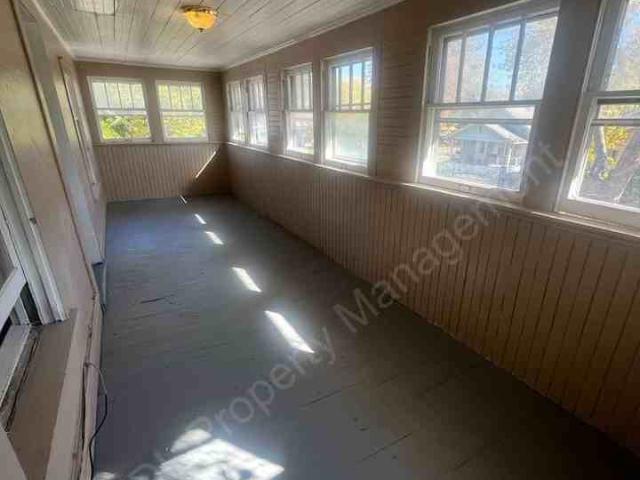 707 N Woodbridge 2 Bedroom Apartment for Rent at 707 N Woodbridge St, Saginaw, MI 48602