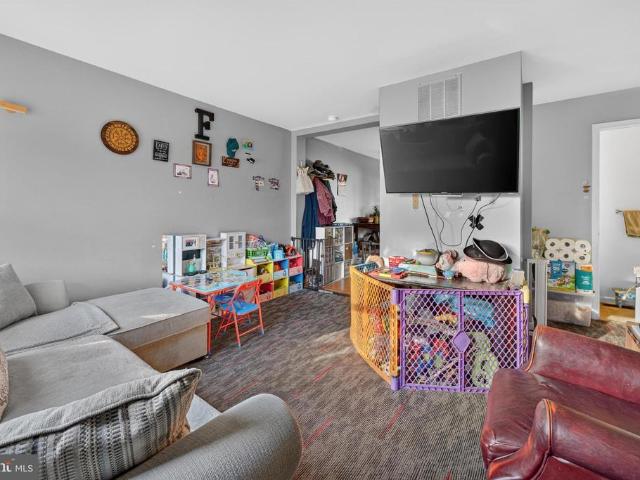 707 N Forklanding Road