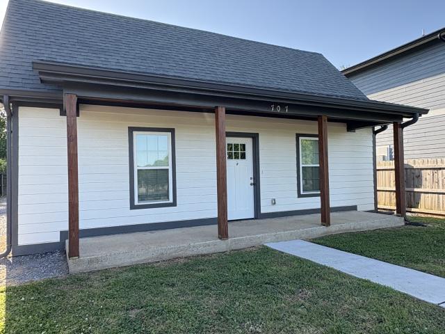 707 N Highland Ave, Murfreesboro, TN 37130 | MLS #3178 | Compass