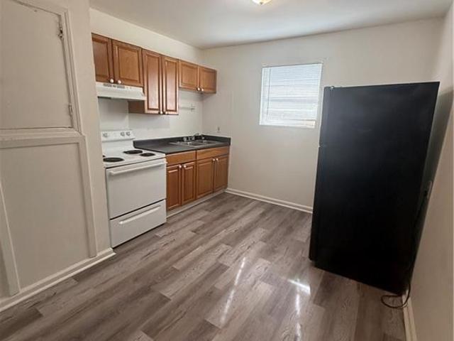 707 N Robertson Street # 203