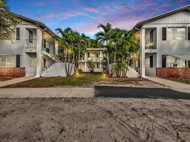 707 S 19th Ave Apt 9, Hollywood, FL 33020