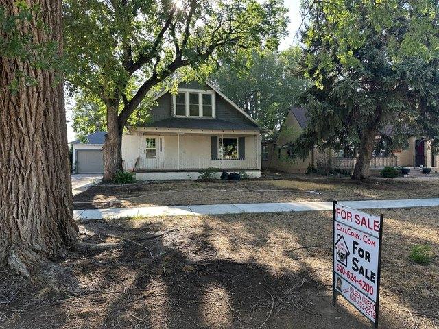 707 S Van Buren St, Hugoton, KS 67951