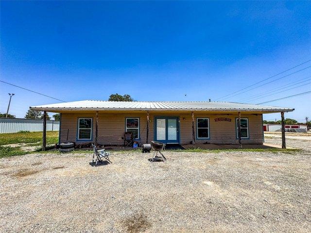 707 S Avenue Ave E, Haskell, TX 79521