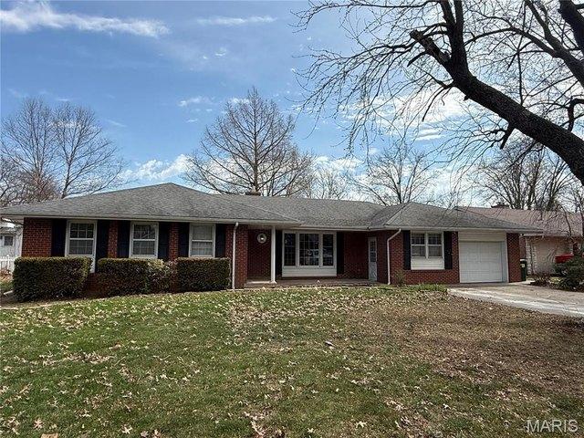 707 S Cottage Grove Ave, Kirksville, MO 63501