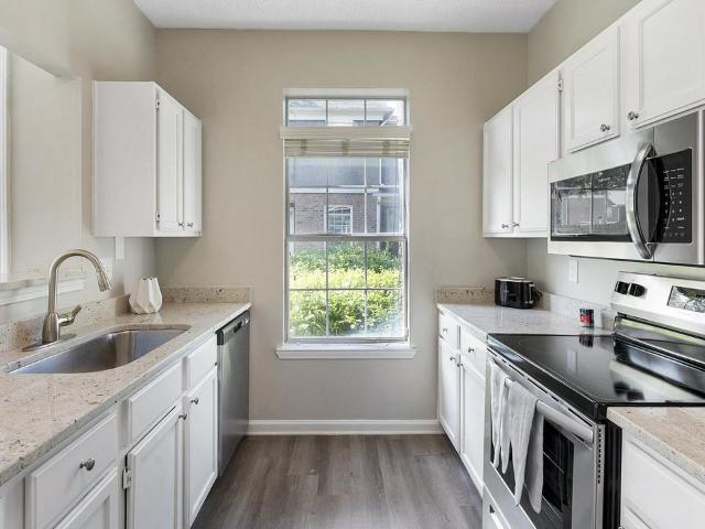 707 Seale St Studio Apartment for Rent at 707 Seale St, Dallas, TX 75208