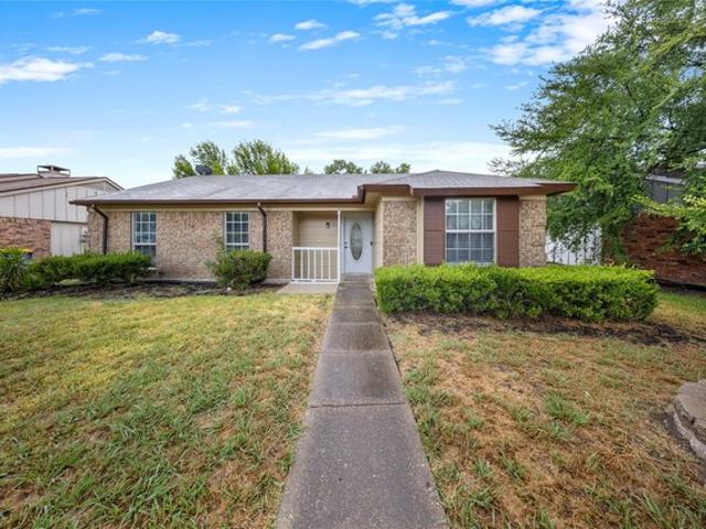 707 Shadybrook Ln, Seagoville, TX 75159