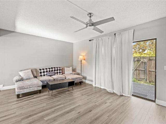 707 St Matthew Cir, Altamonte Springs, FL 32714 | MLS #O6363