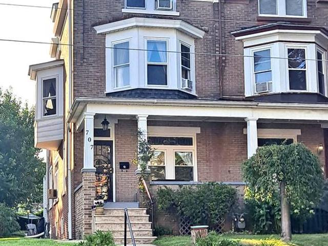 707 Stanbridge Street
