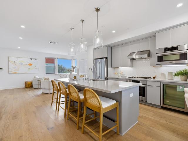 707 Starfish Ln, Foster City, CA 94404 | MLS #ML82036 | Compass