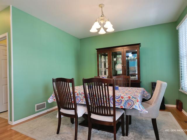 707 Stratford Court