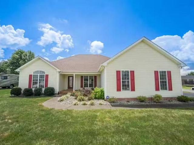 707 SUMMERLIN DR, BOWLING GREEN, KY 42104 Single Family Reside.