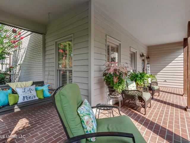 707 Woodgate Drive