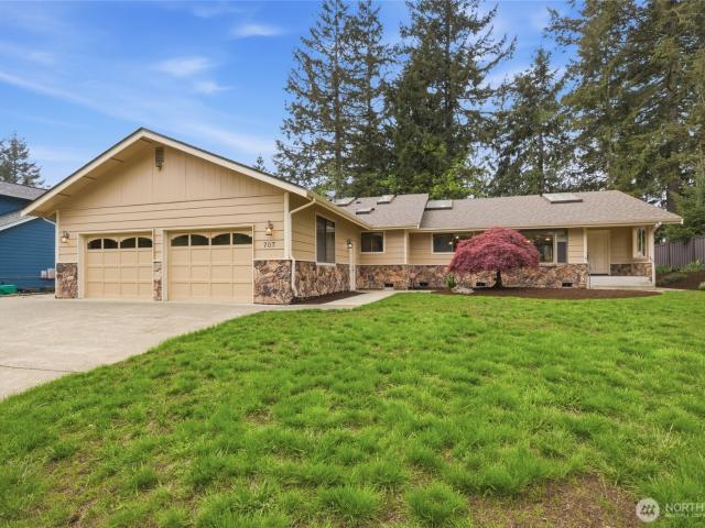 707 Wily St NW, Olympia, WA 98502 | MLS #2515 | Compass