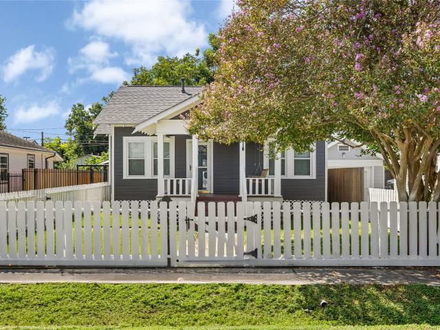 707 Tabor St, Houston, TX 77009 | MLS #58550