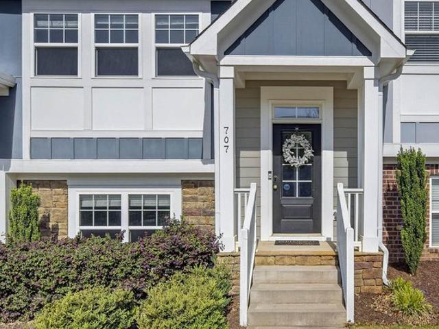 707 Traditions Grande Blvd, Wake Forest, NC 27587