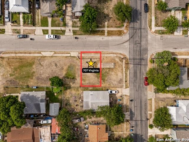 707 Virginia Blvd