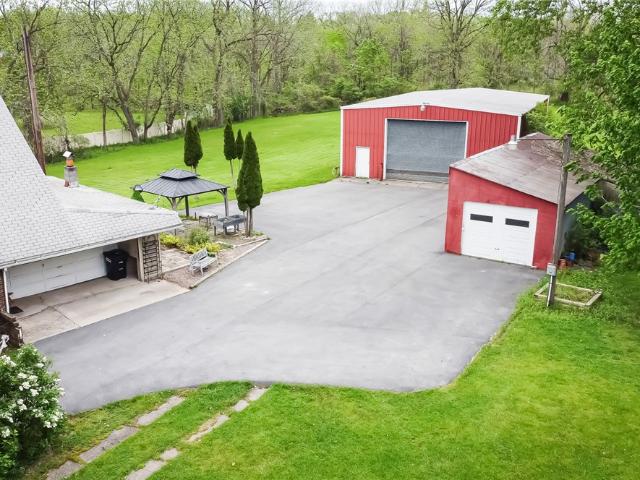 7084 N Street Road