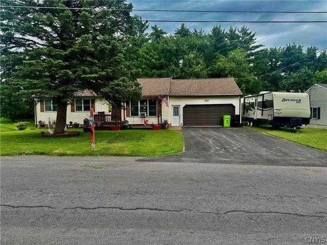 7084 Verna Dr, Canastota, NY 13032