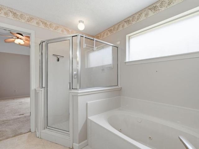7086 country walk dr