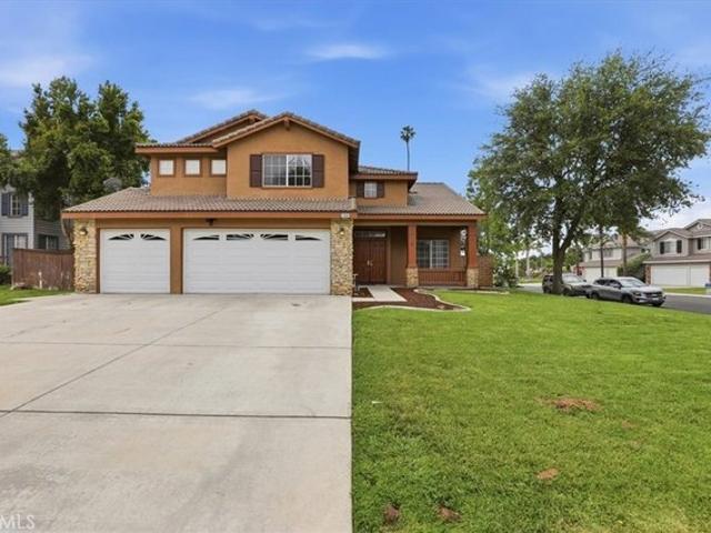 7088 Harvest Ln, Riverside, CA 92506