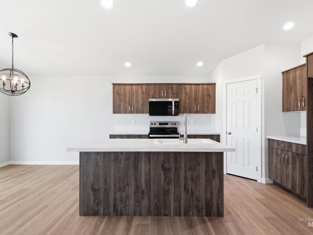7080 E Marble Springs Dr