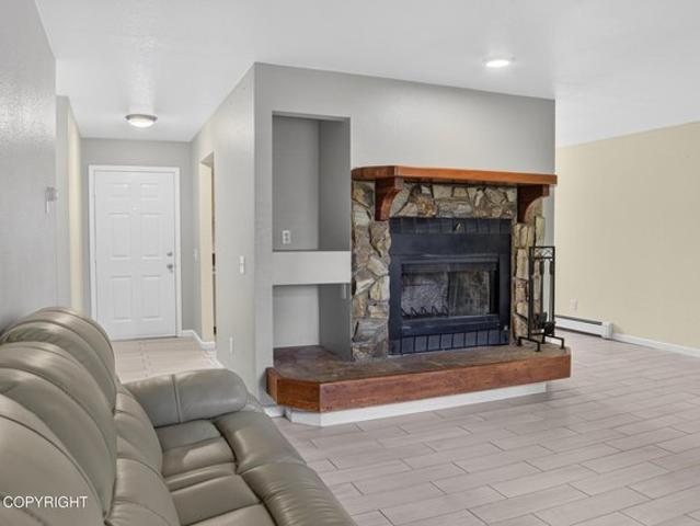 7080 Giddeon Cir Unit 5, Anchorage, AK 99504