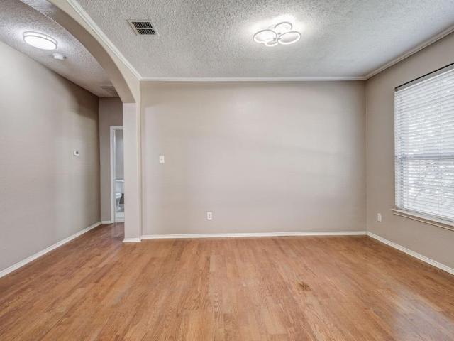 7081 Chinquapin Drive